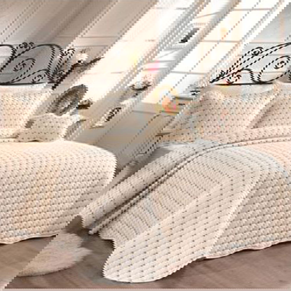 Set 4 Piese Cuvertura de Pat Brodata + 3 Fete de Perna - Crem Deschis - CVBBS0902